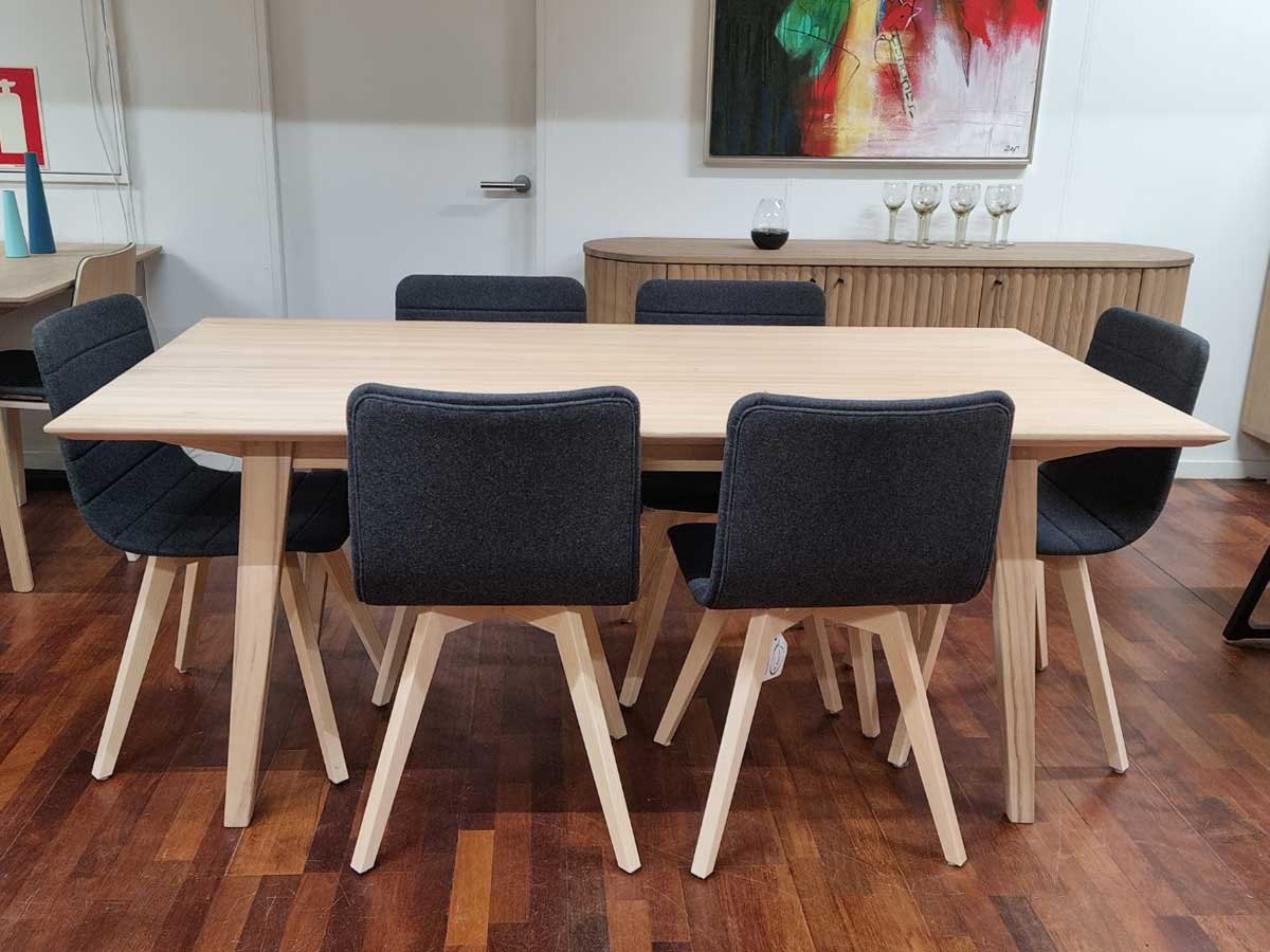 TILBUD - Sæt af 6 styk FLEXA polsterstole - Living In Harmony